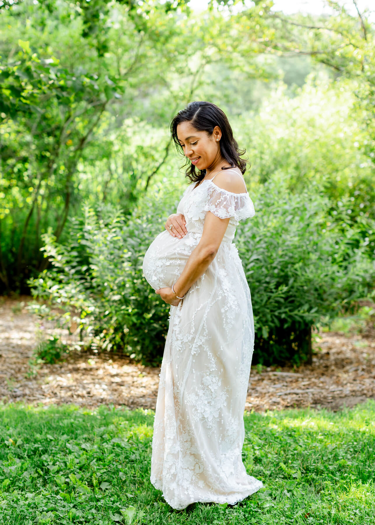 Family maternity photos at the Arnold Arboretum - Boston - Isabel Sweet