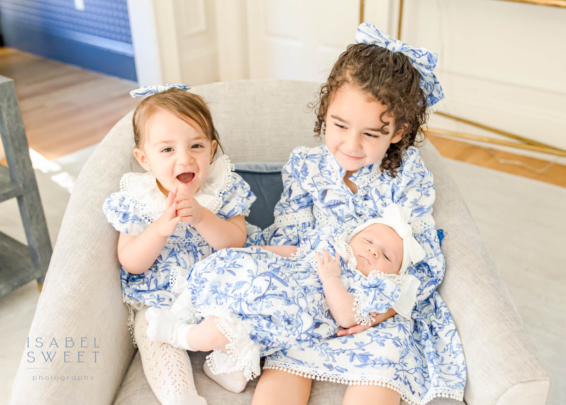 Wellesley Mass | newborn family | Isabella - Isabel Sweet